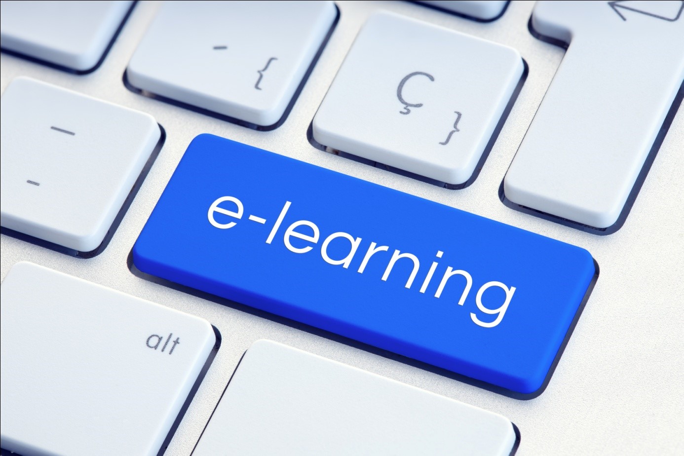L’APEE DANS LA DIGITALISATION DES ENSEIGNEMENTS – Eskalearning blog